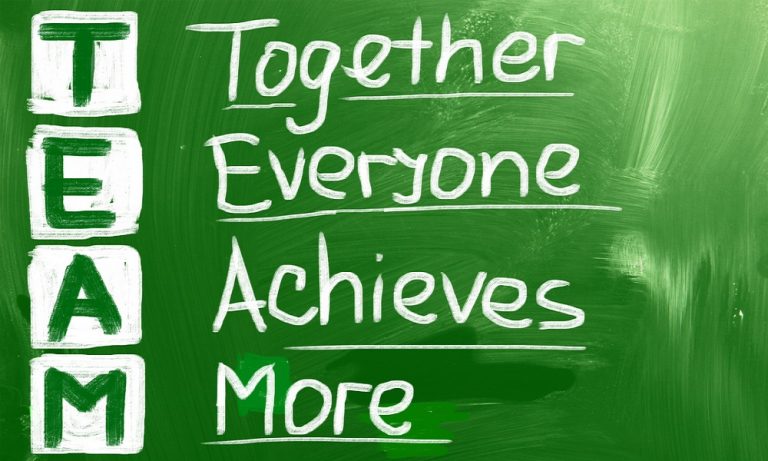 50 Ways to Be a Great Team Player At Work